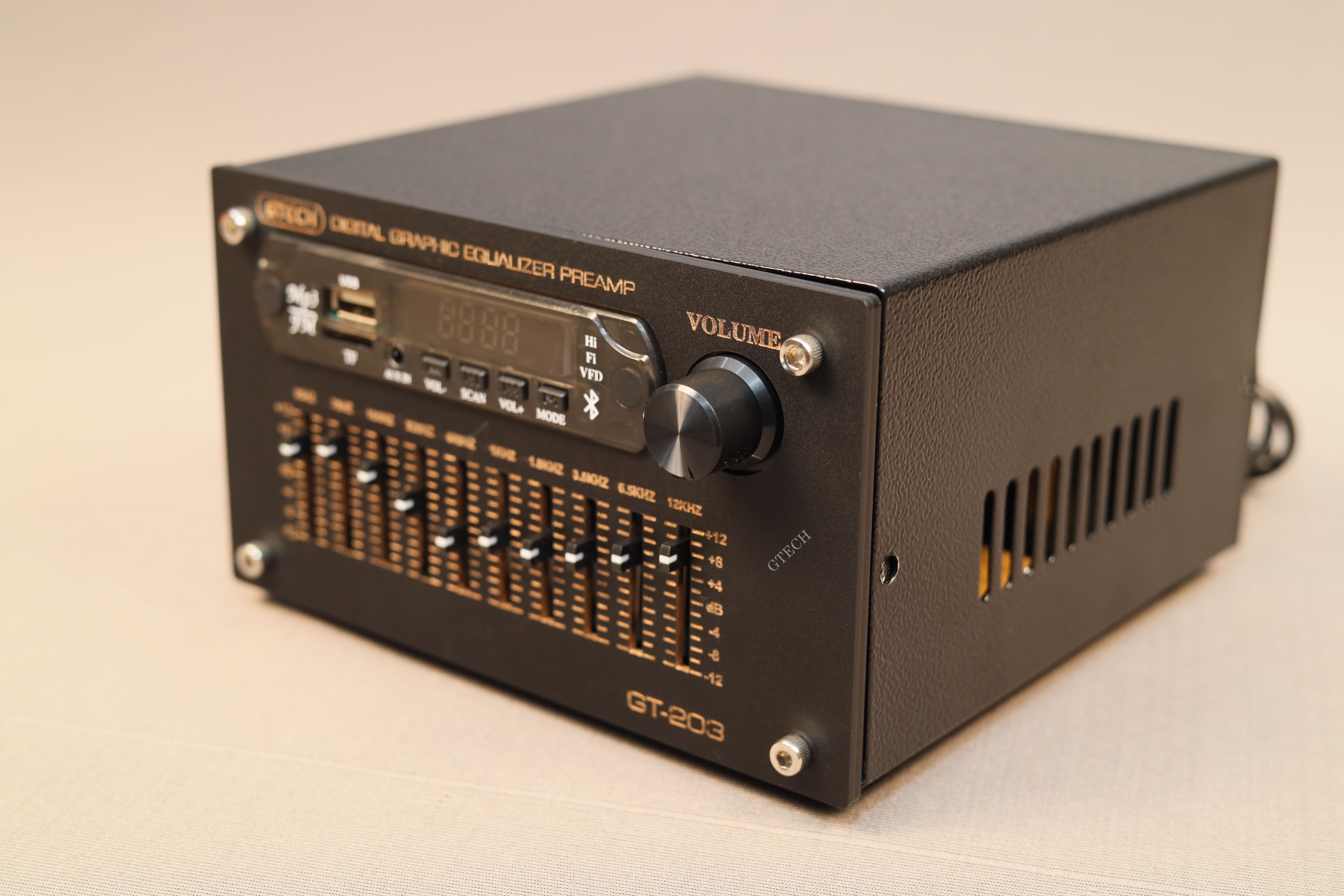 10 BAND GRAPHIC EQUALIZER PRE AMP - GTECH